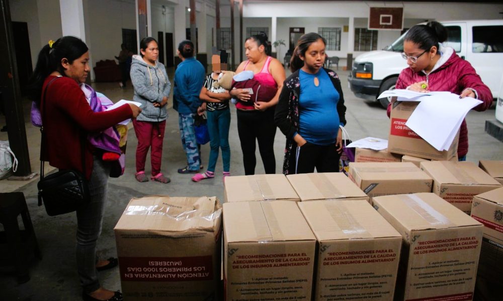 Dan ayuda alimentaria a mujeres – CórdobaaDiario